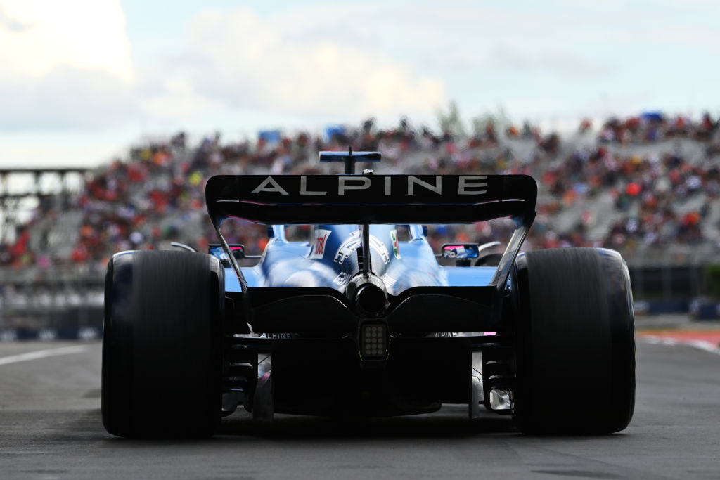 Alpine F1 team extends Yahoo sponsorship deal | SportBusiness