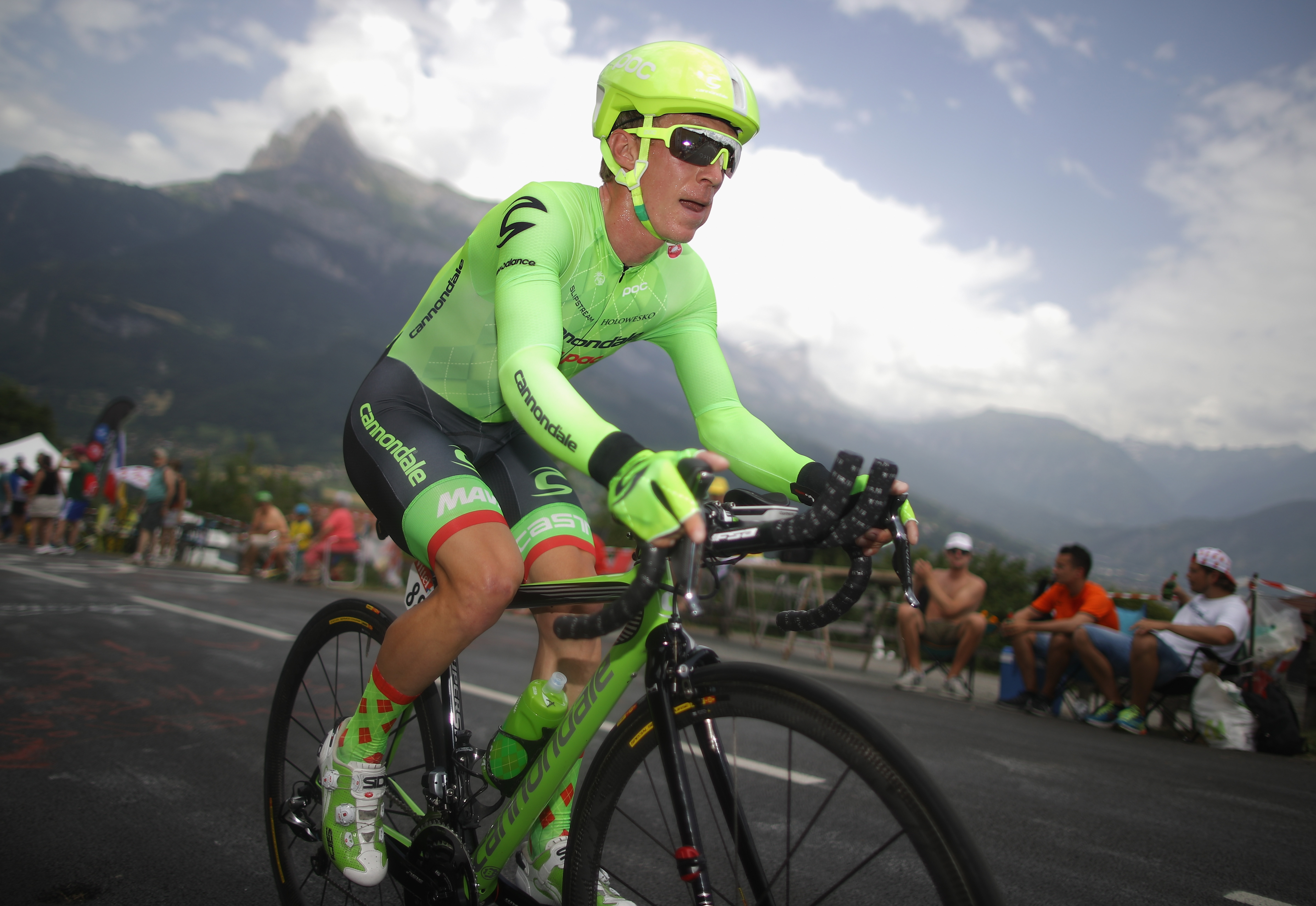 Garmin sponsors raft of UCI WorldTour teams | SportBusiness Sponsorship